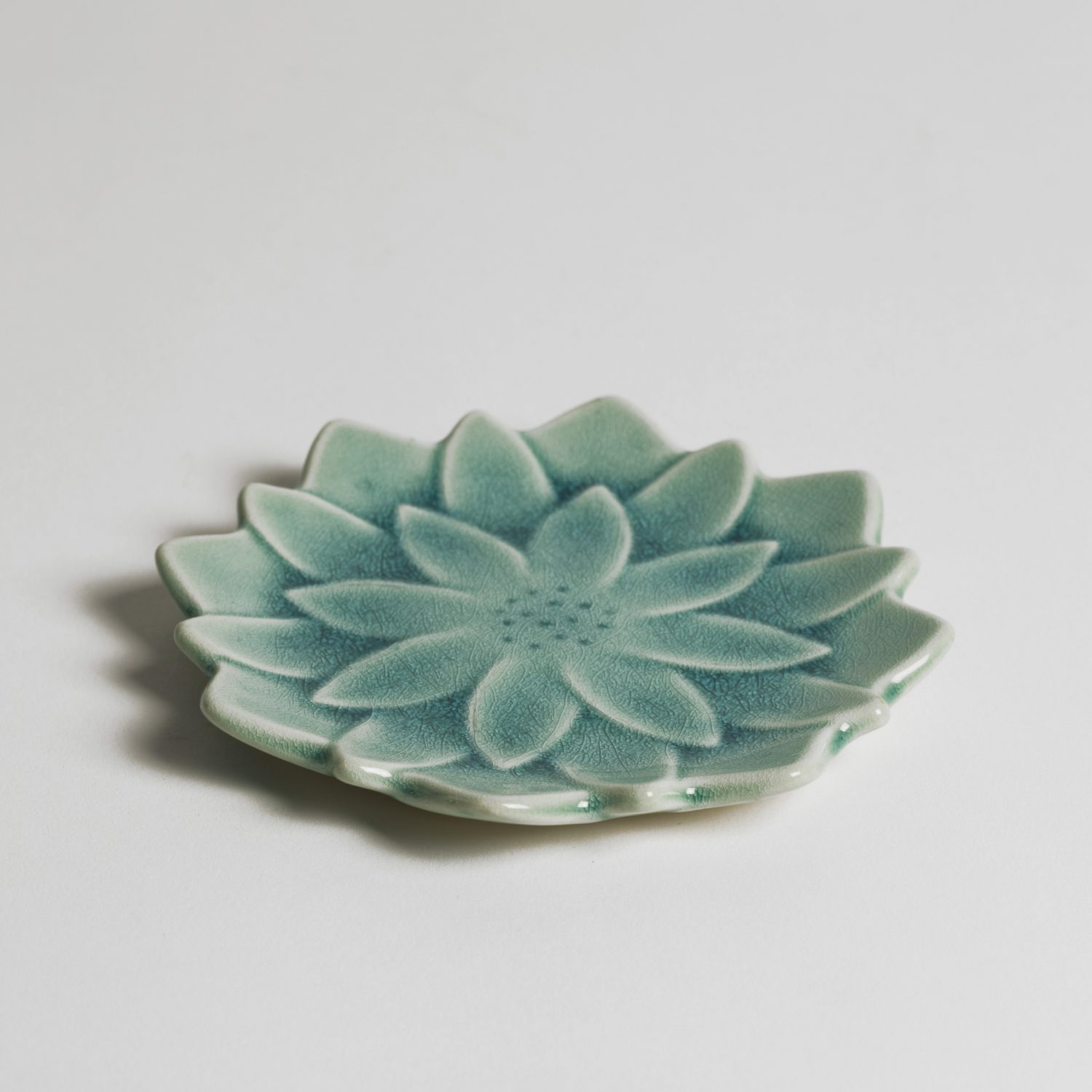 Coupelle Fleur Turquoise DALHIA en porcelaine - IKAT objets du Japon et ...