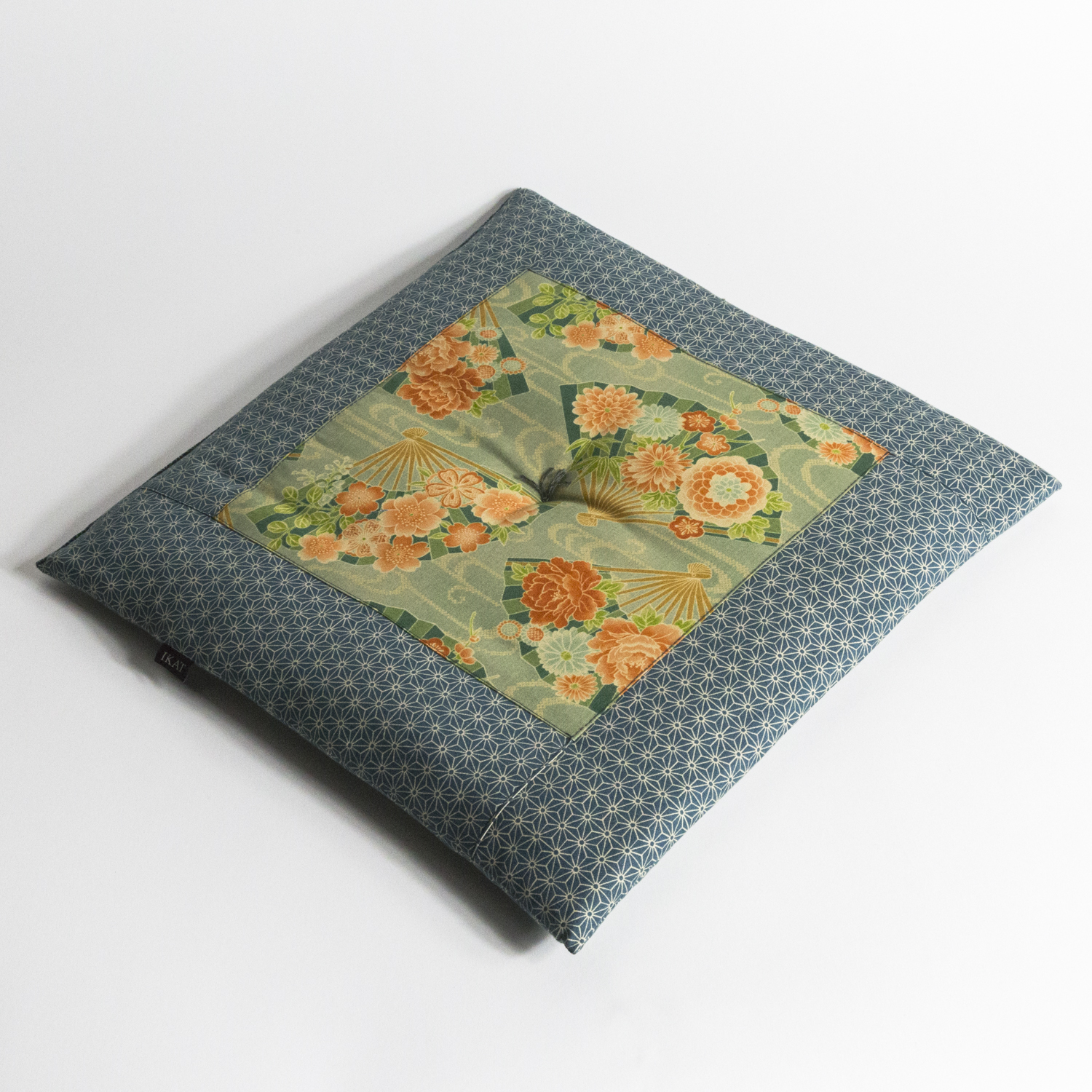 Zabuton Taisho Patch FAN CIEL en coton - IKAT objets du Japon et d'Asie